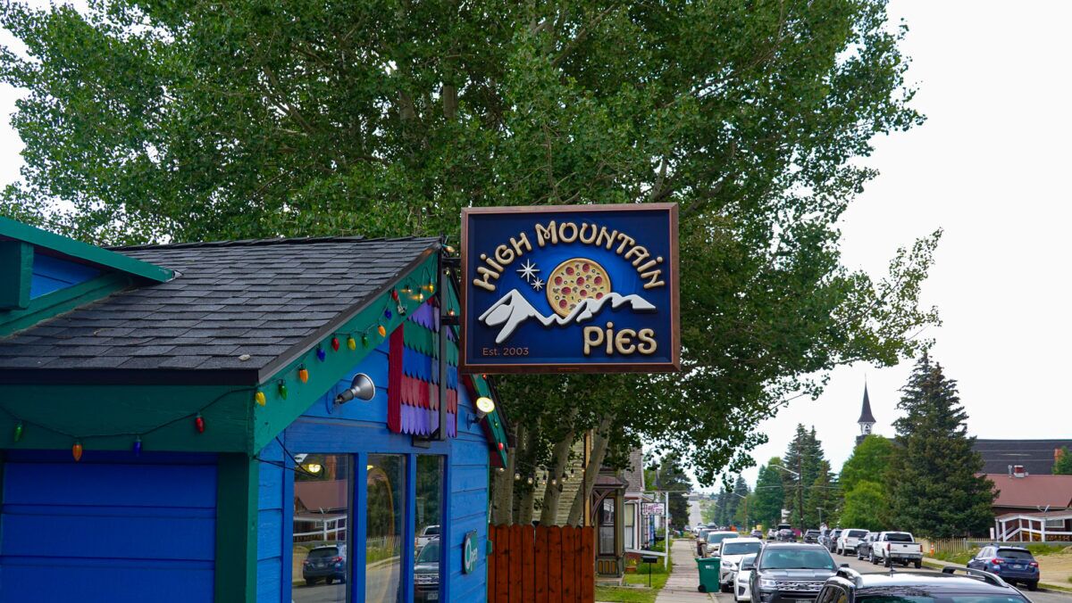 Hiking Mount Massive 14er in Leadville Colorado